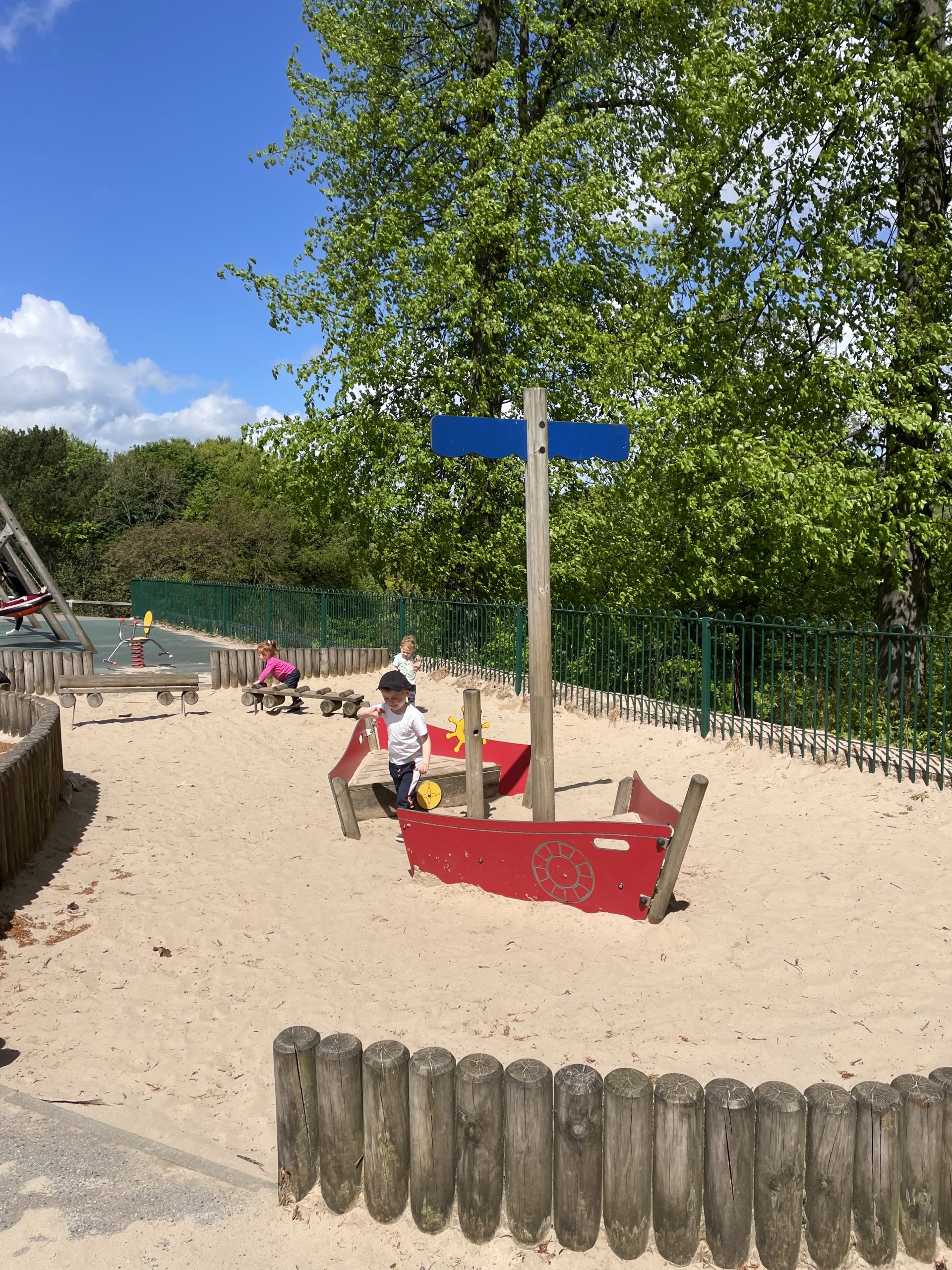 Parks & Playgrounds in Yorkshire - Little Miss Yorkshire